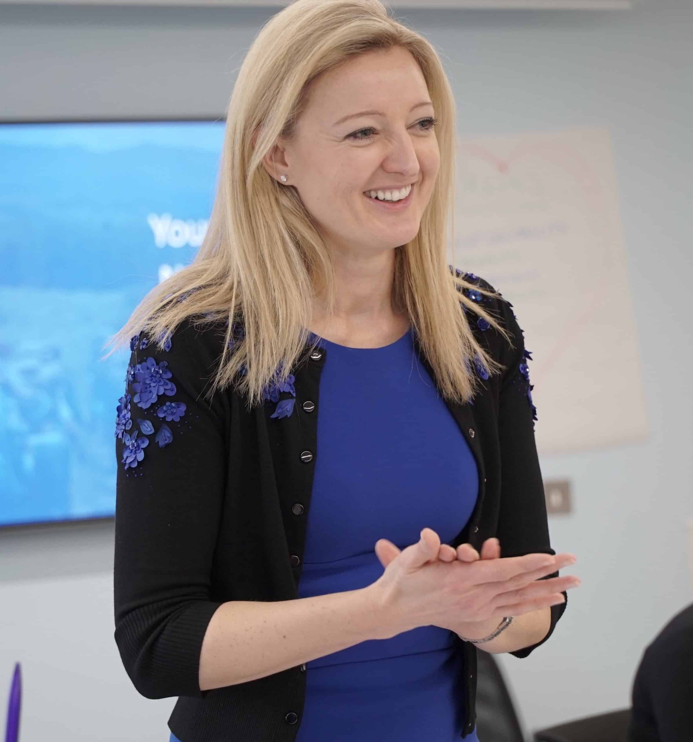 Episode 26 - Jo Miles - Master Your Transition - Create Engage